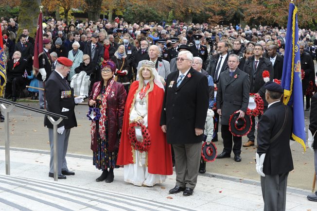 PICTURE SPECIAL - Thousands turn out for Coventry's annual Remembrance ...